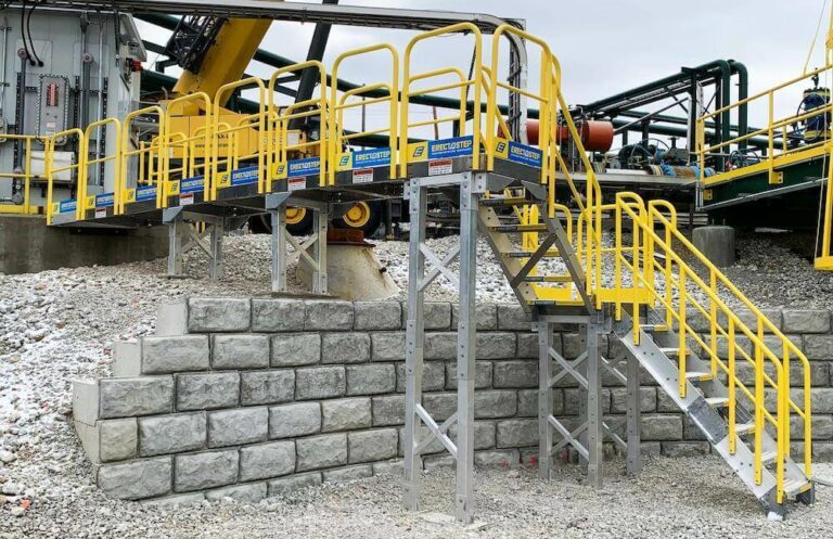 Metal Work Platform With Stairs - ErectaStep