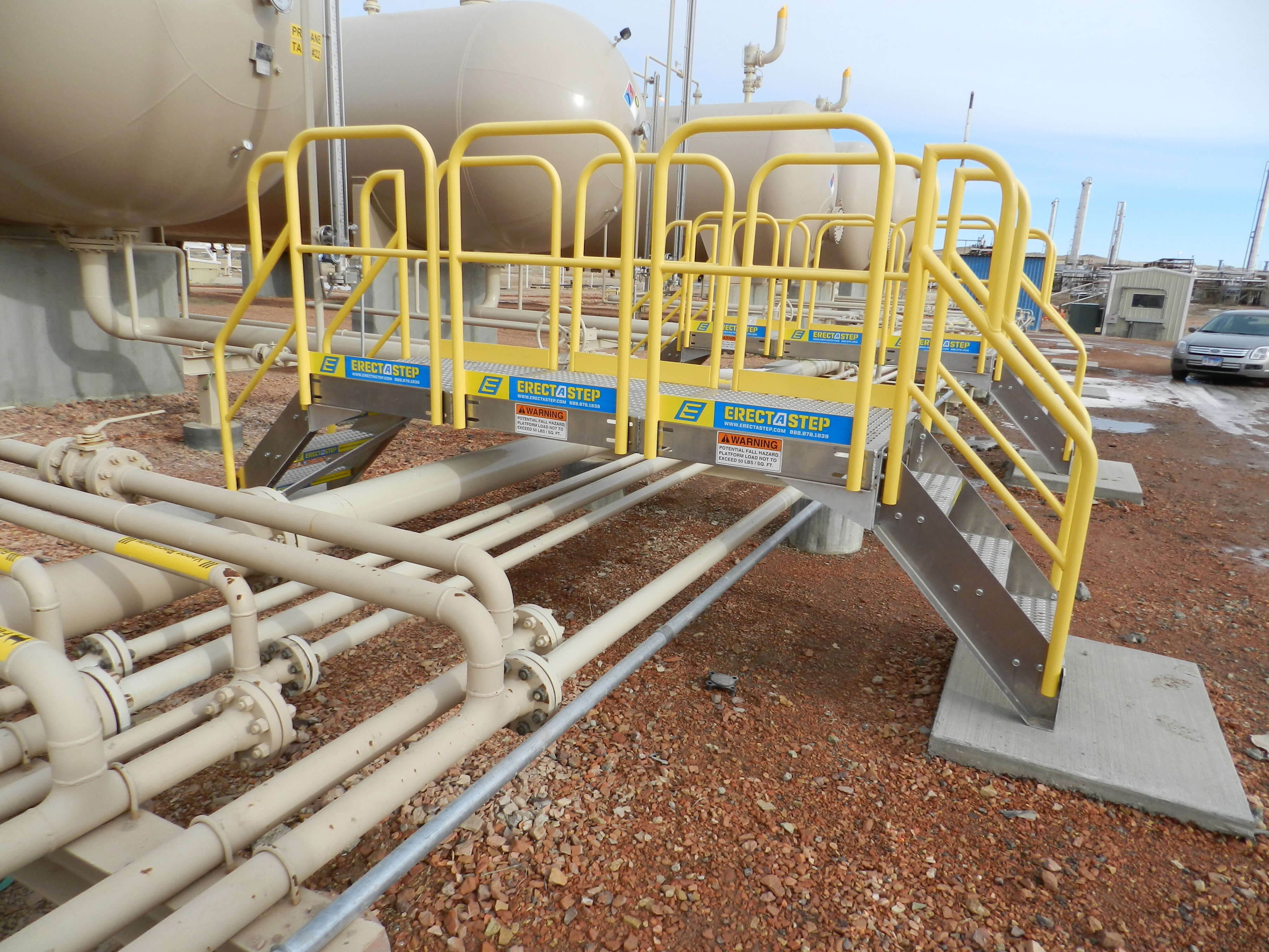 Prefabricated Metal Stairs, Aluminum Steps & Work Platforms - ErectaStep