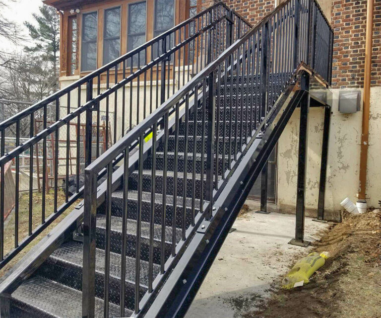 Comprehensive Guide to Industrial Metal Stair Configurations for Safety ...